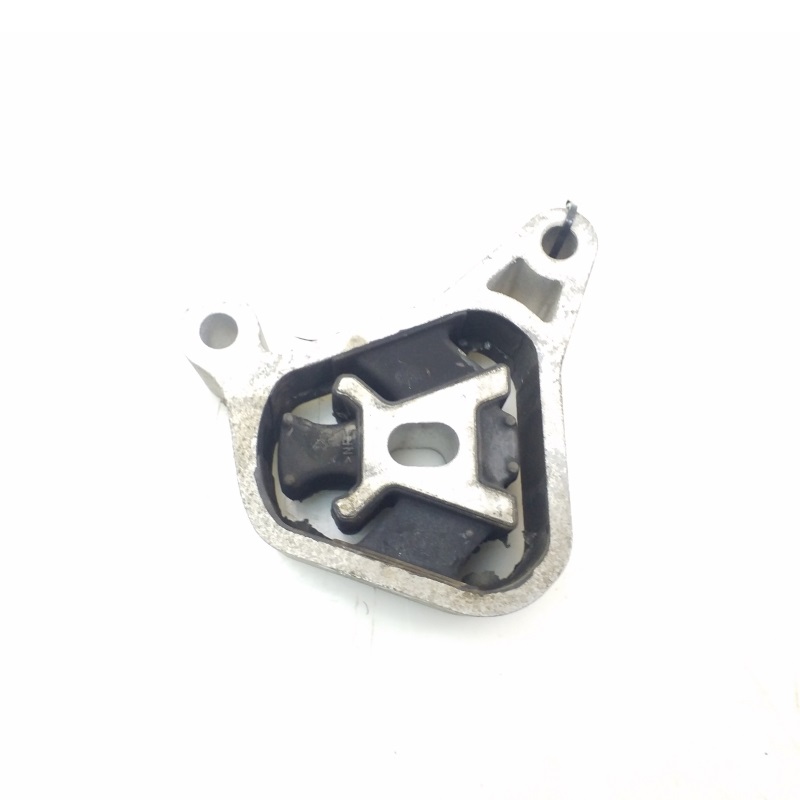 W447 Motor Takozu Üst A622 - A4472400010